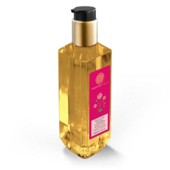 Best face washes for dry skin to try this season