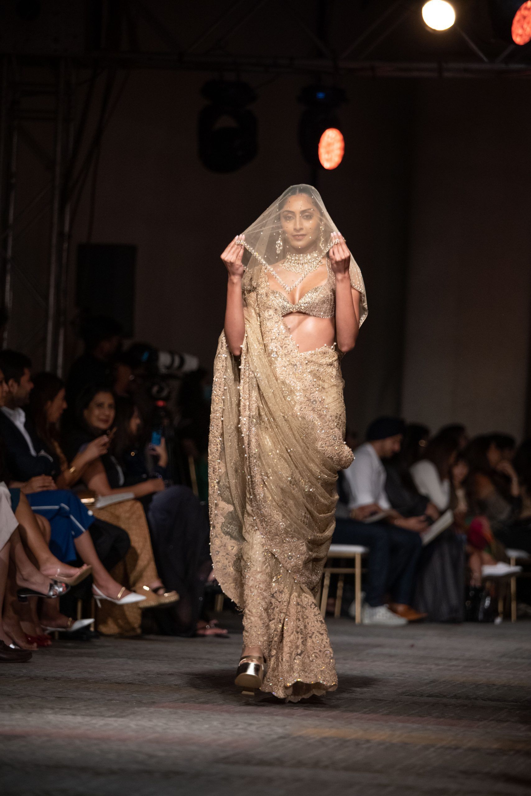Tarun Tahiliani bridal couture show at FDCI India Couture Week 2022