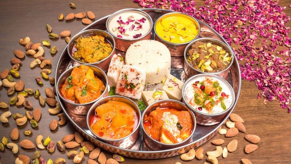 Navratri thali and meals that you can devour in the fasting period