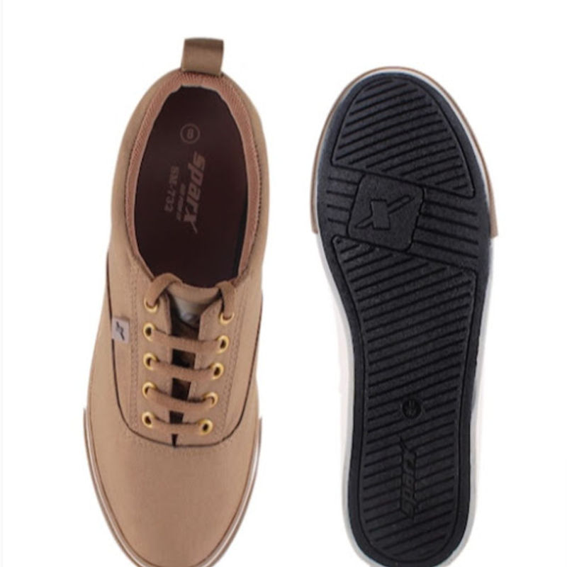 Check out the best Sparx sneakers for men for a diverse shoe collection