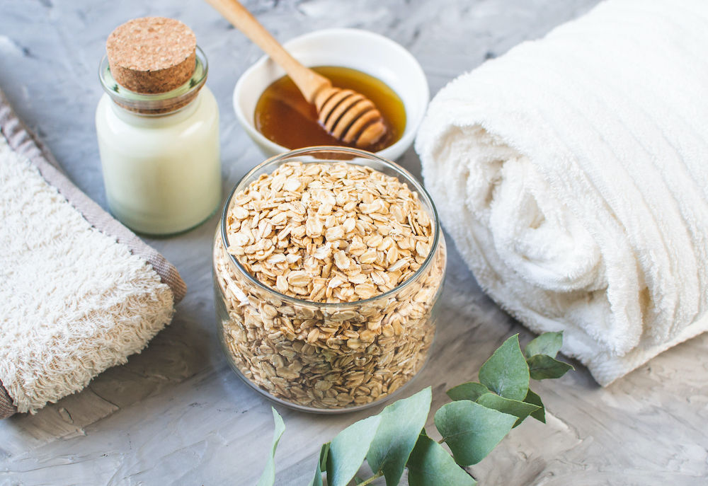 You oat to try it! Oatmeal for skin is the new talk of the skincare town
