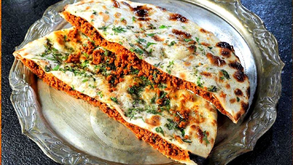 Where to get the best paratha in Delhi