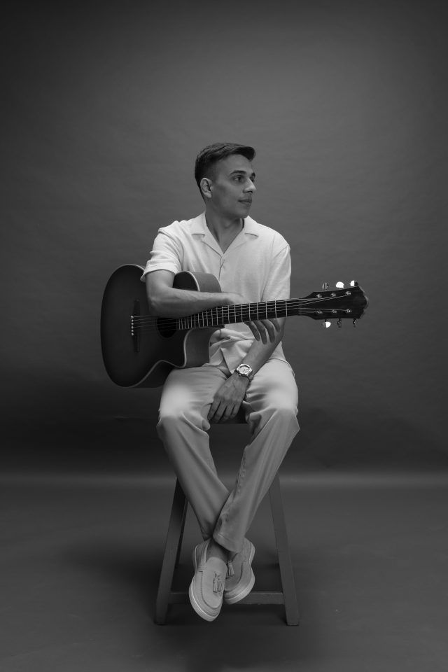 Indie artist Anuv Jain gets candid about how he strikes a chord with India