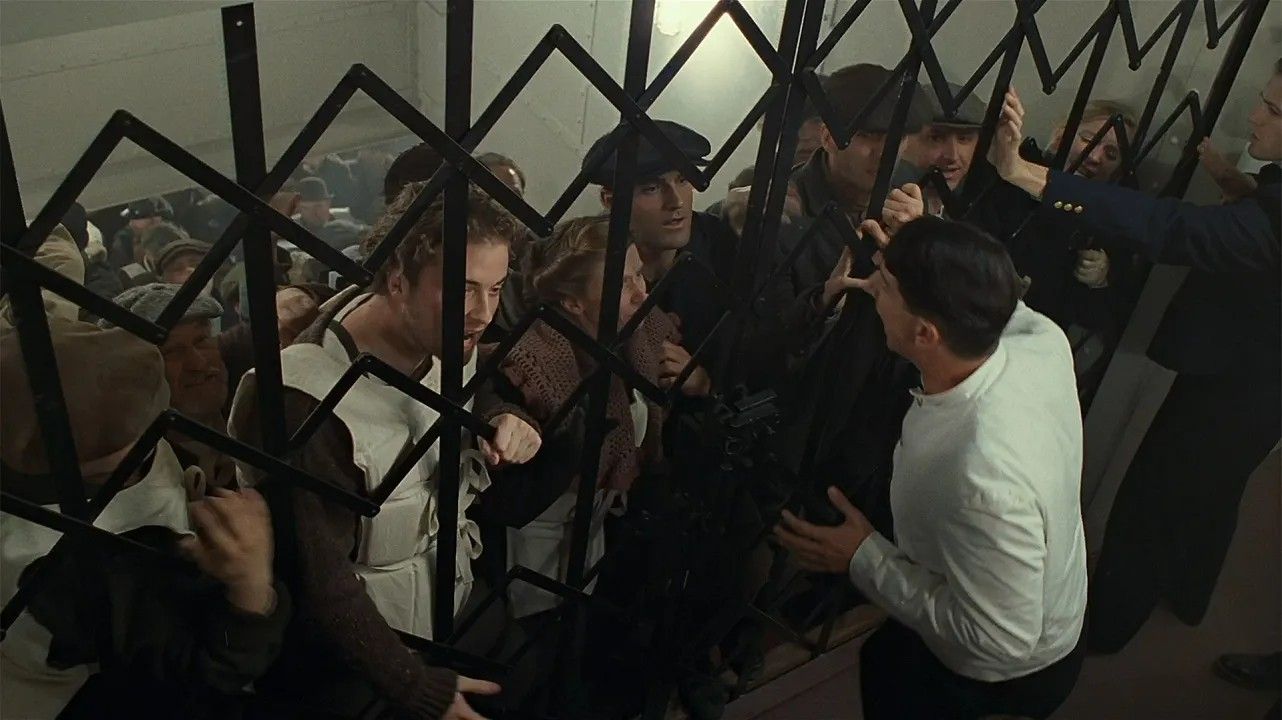 The true story behind James Cameron's 'Titanic'