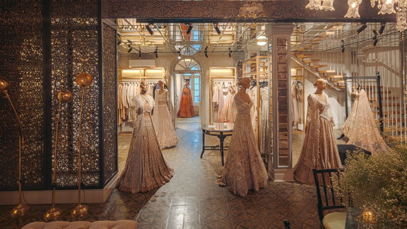 Tarun Tahiliani brings 'India Modern' to a heritage home in Bangalore