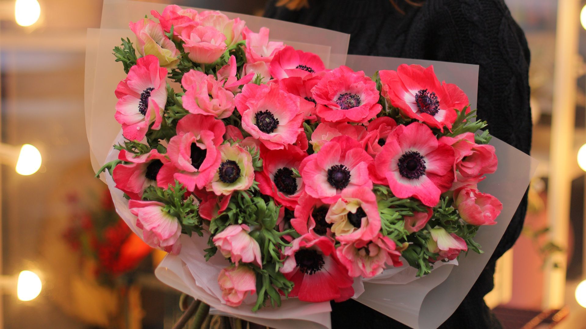 Unique flowers apart from roses that make for a unique Valentine's Day gift