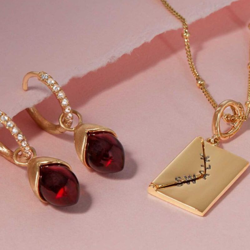 Lucky January birthstone according to Chinese zodiac sign