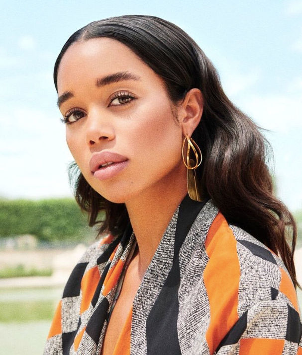 This trendy beach waves hairstyle is all the rage right now