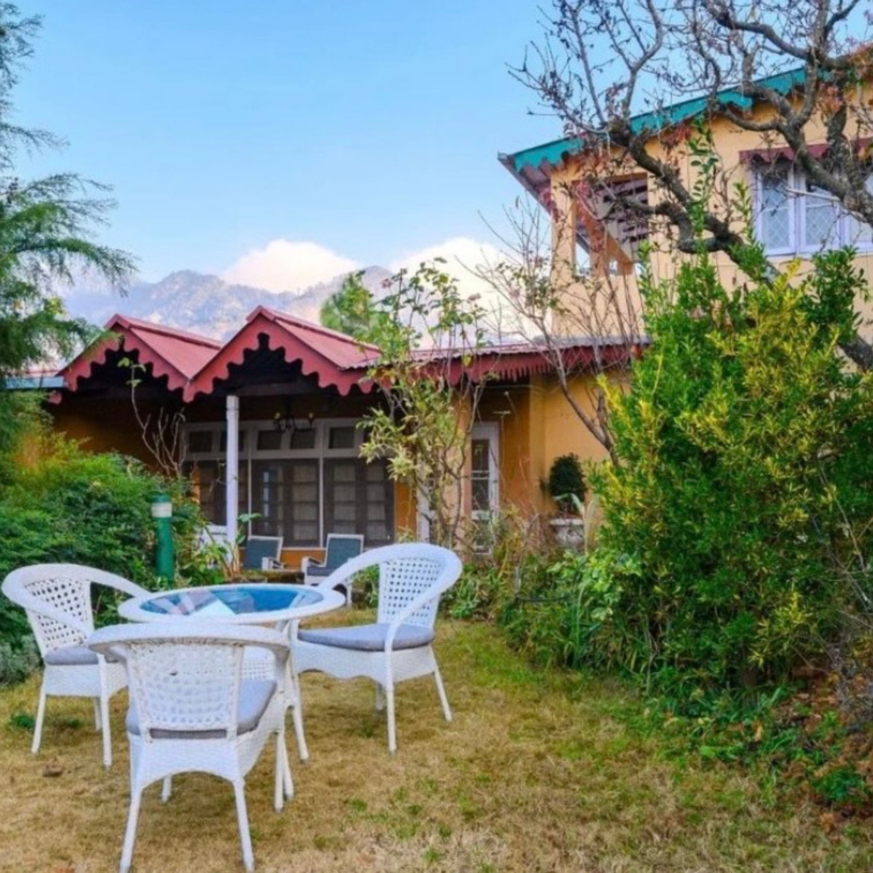 The Ramgarh Bungalows will rejuvenate you with their colonial aesthetics.