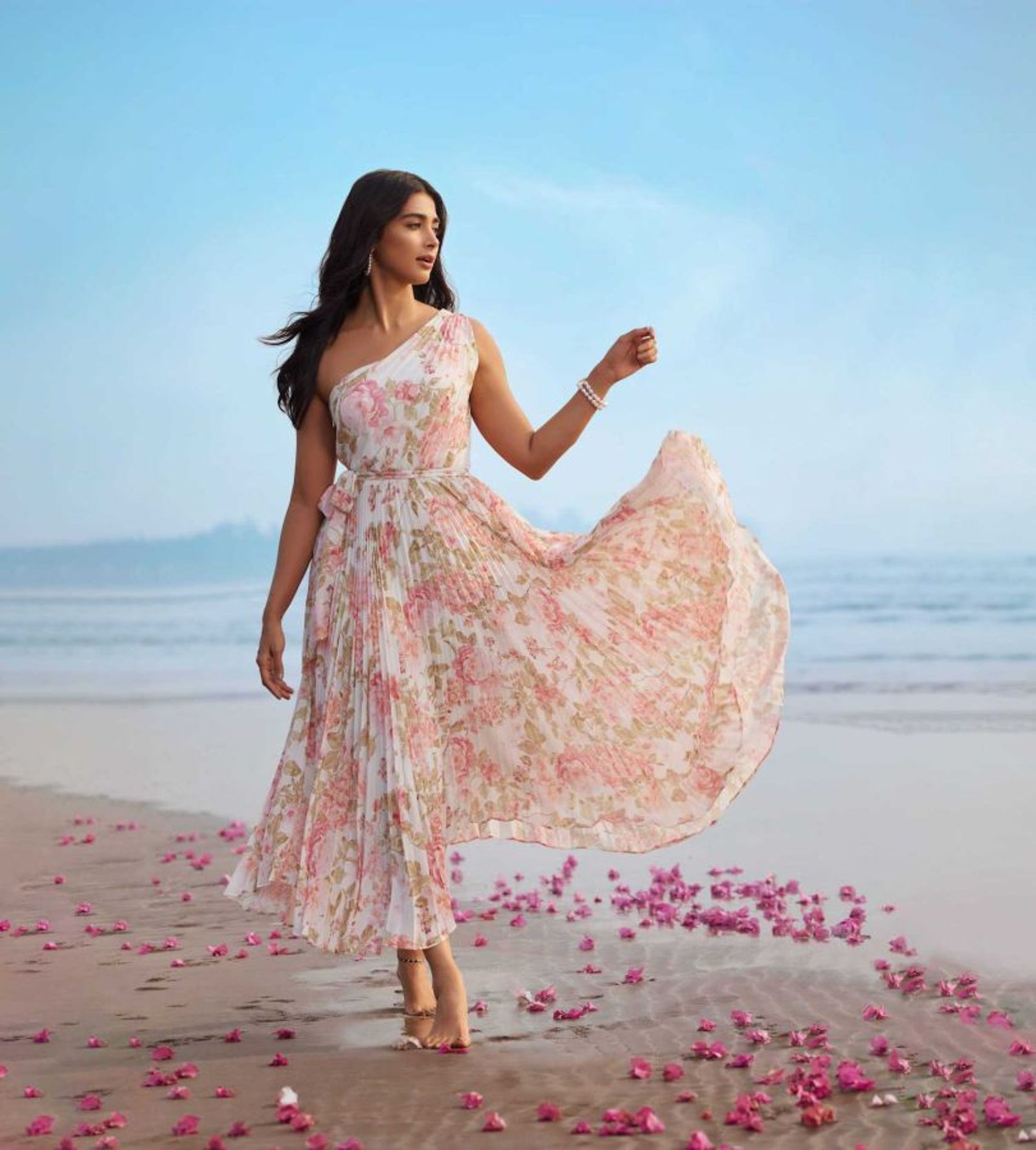 Pooja Hegde is here to prepare us this summer season with Forever New