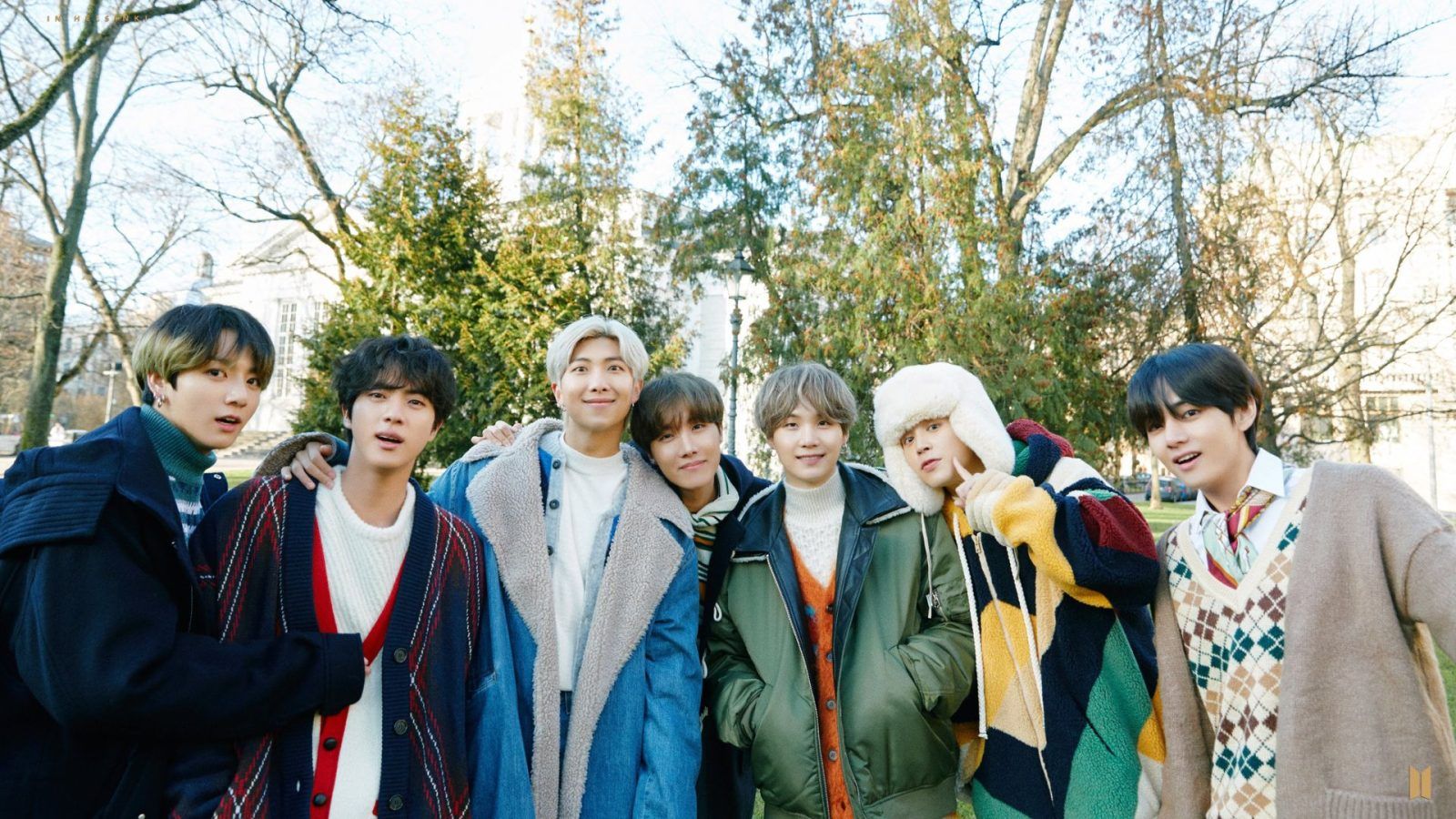 Private chat service 'Weverse DM' to be launched soon by HYBE