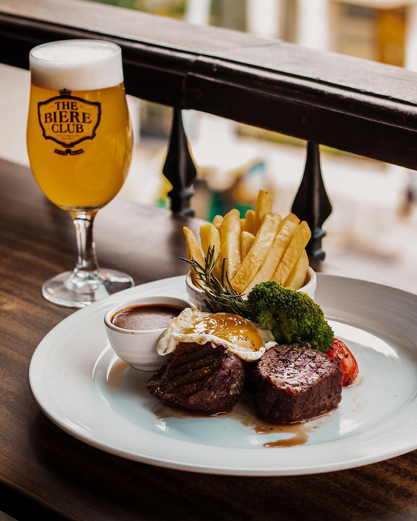 Must-visit pubs in Bangalore for a true taste of the city's laidback ...