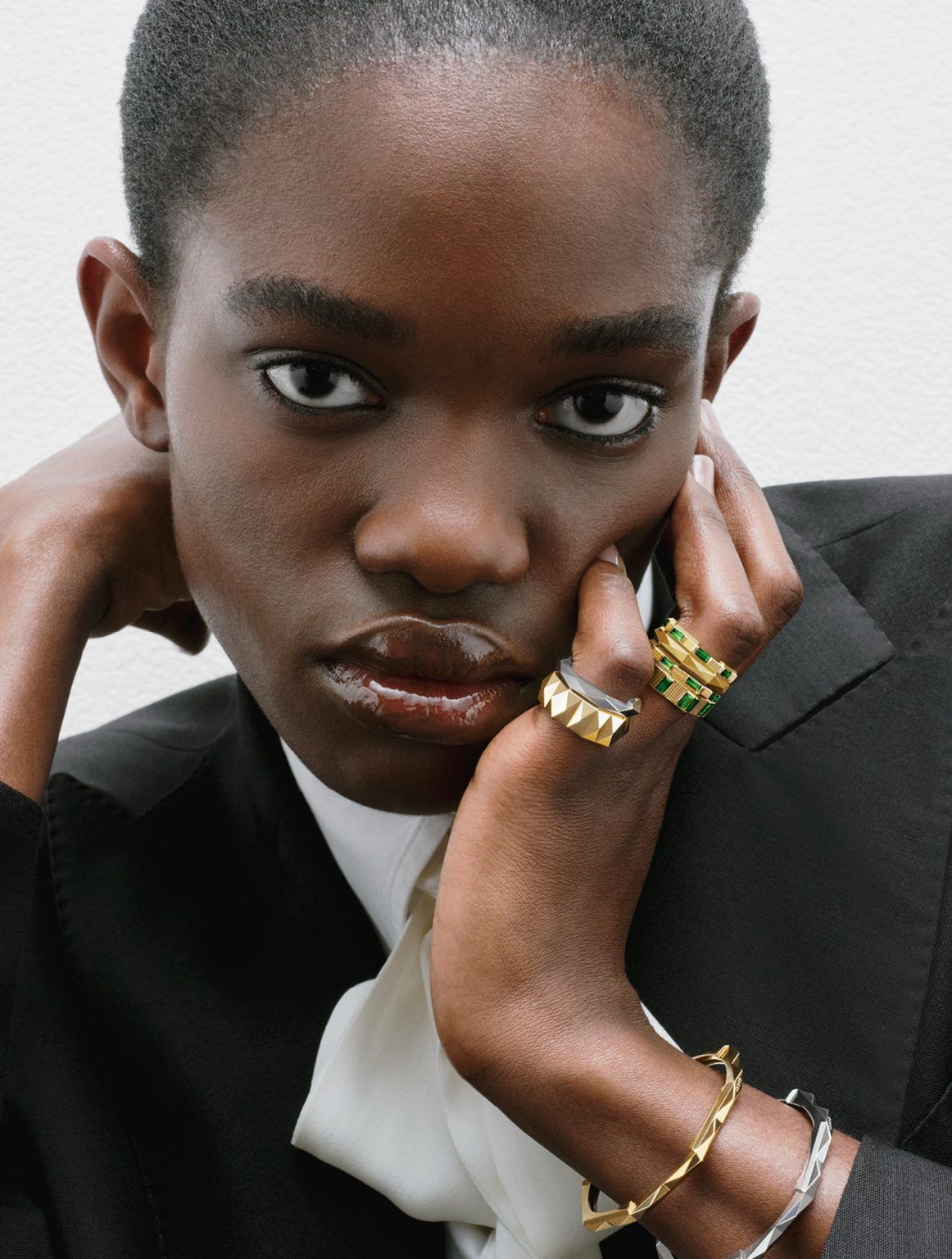The new Gucci Link to Love fine jewellery collection campaign