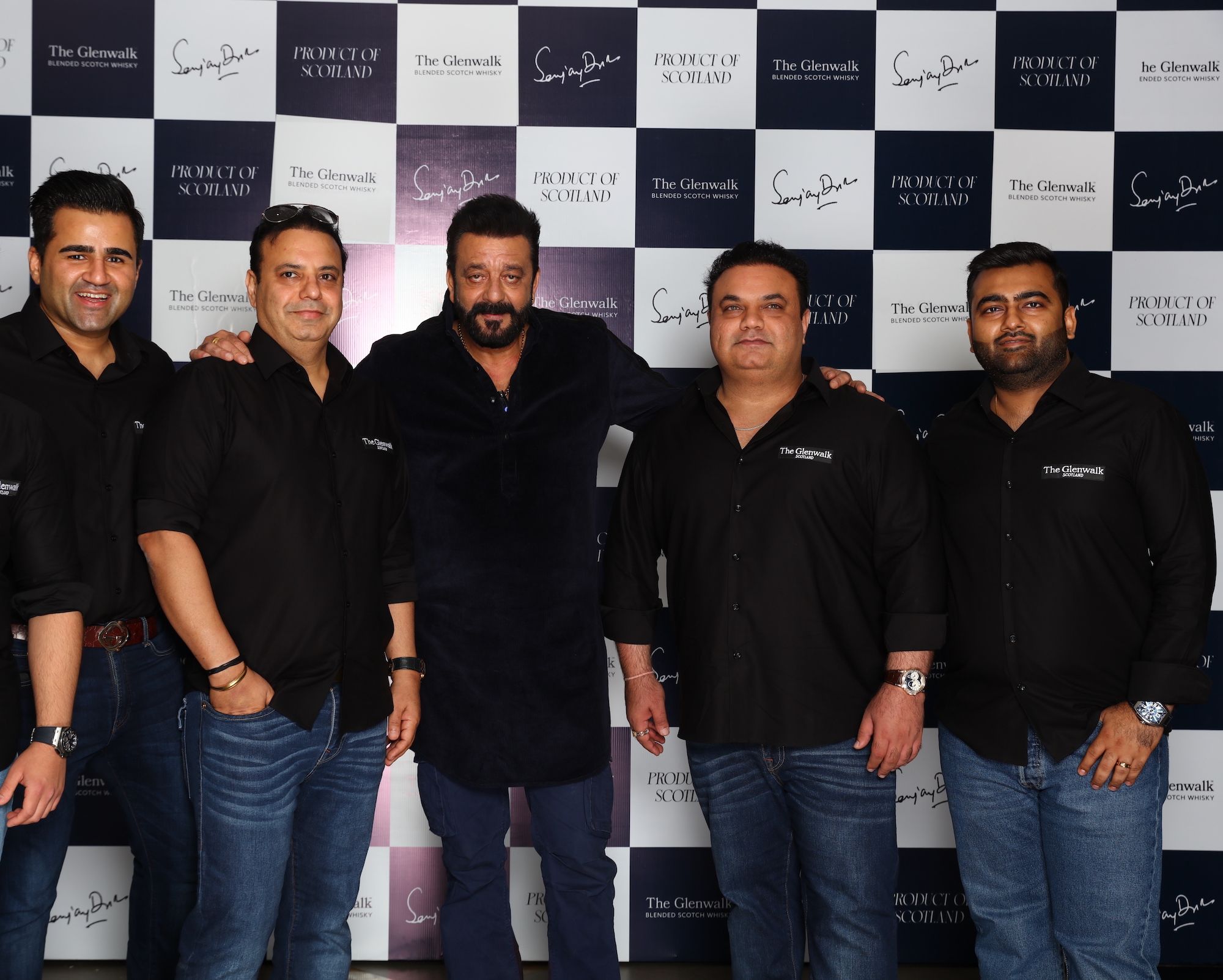 Sanjay Dutt launches a fine blend of flavours all in one- The Glenwalk