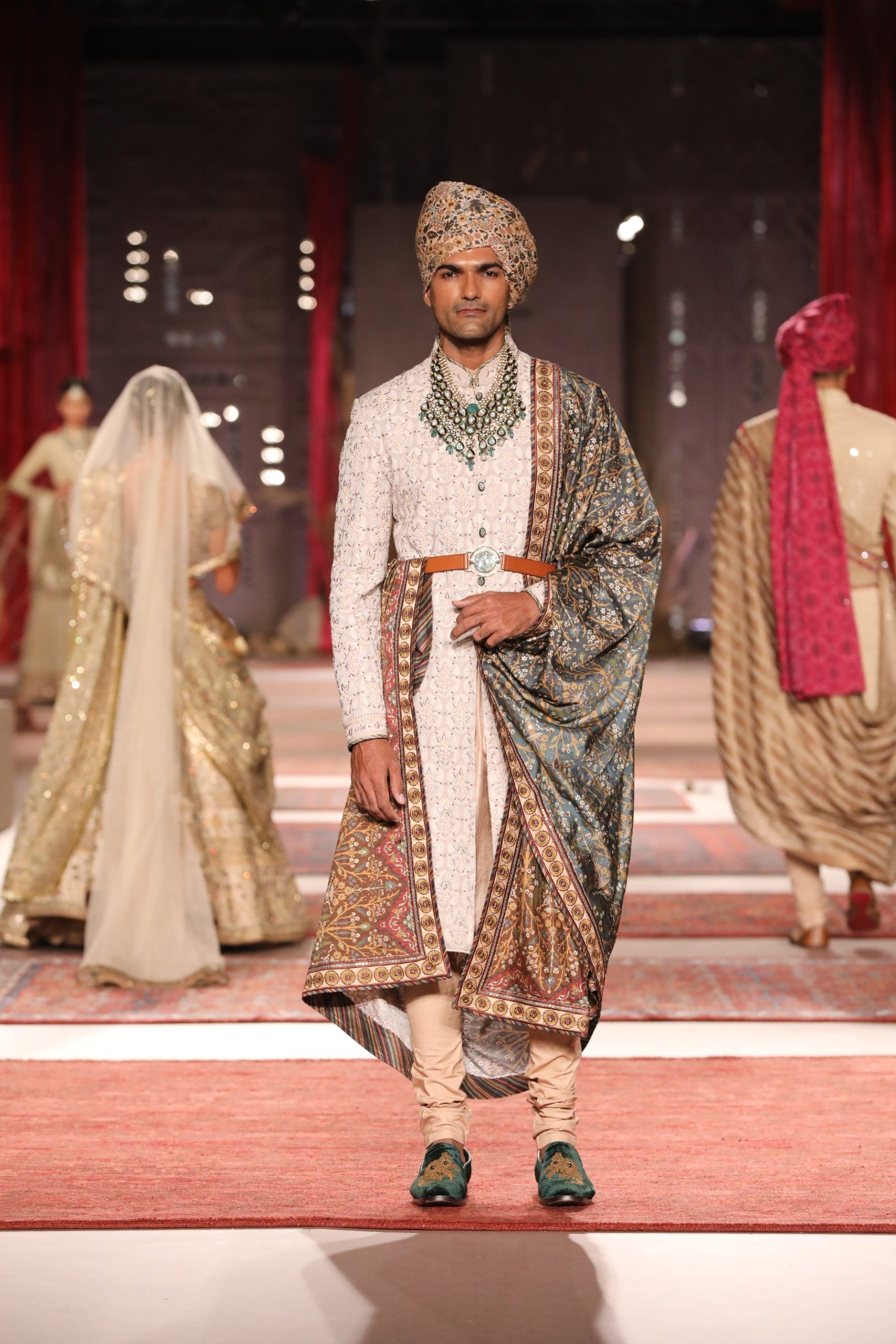 JJ Valaya new collection Baroda launches at India Couture Week 2023