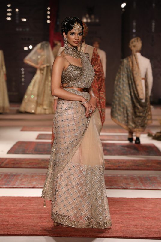 JJ Valaya new collection Baroda launches at India Couture Week 2023