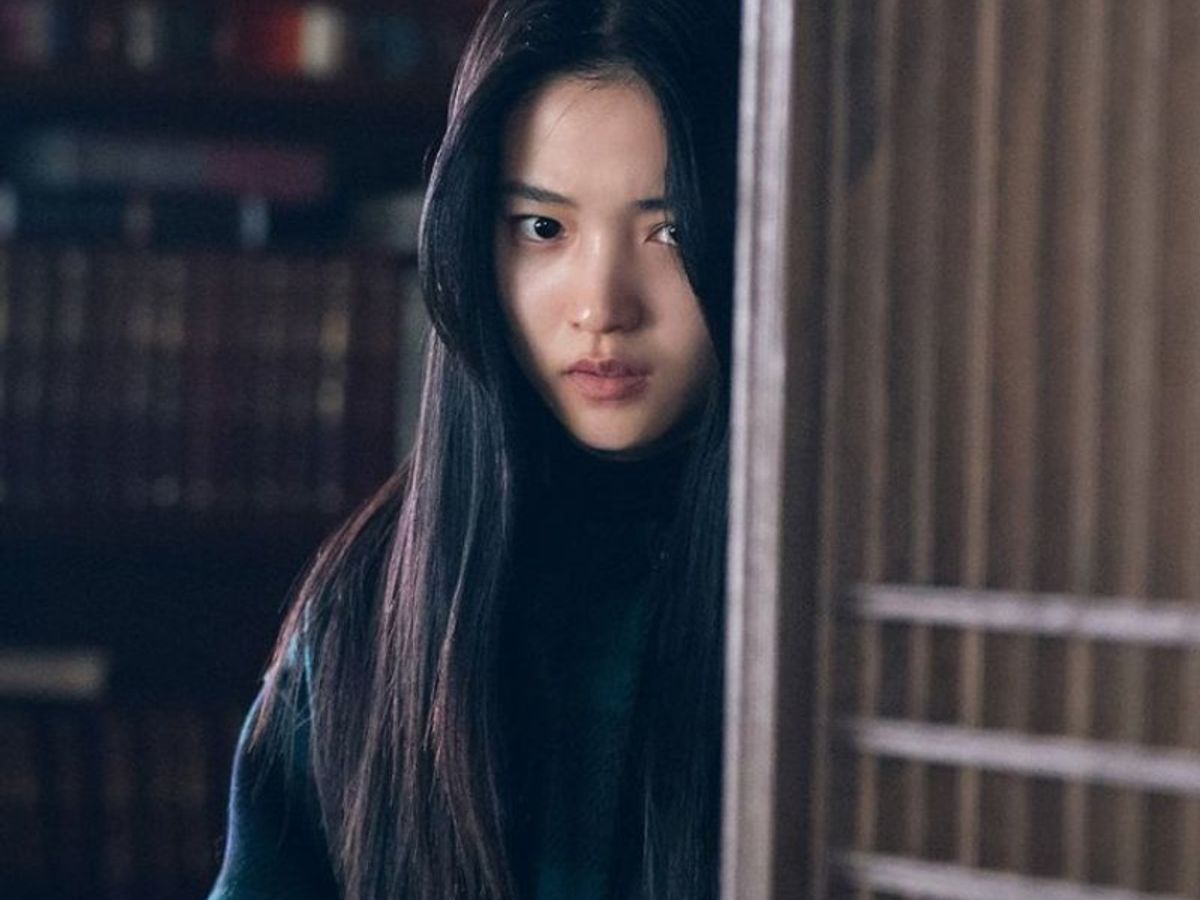 Imagens Kim Tae Kim Tae Ri Shines In New Drama 'Jeongnyeon: The Star