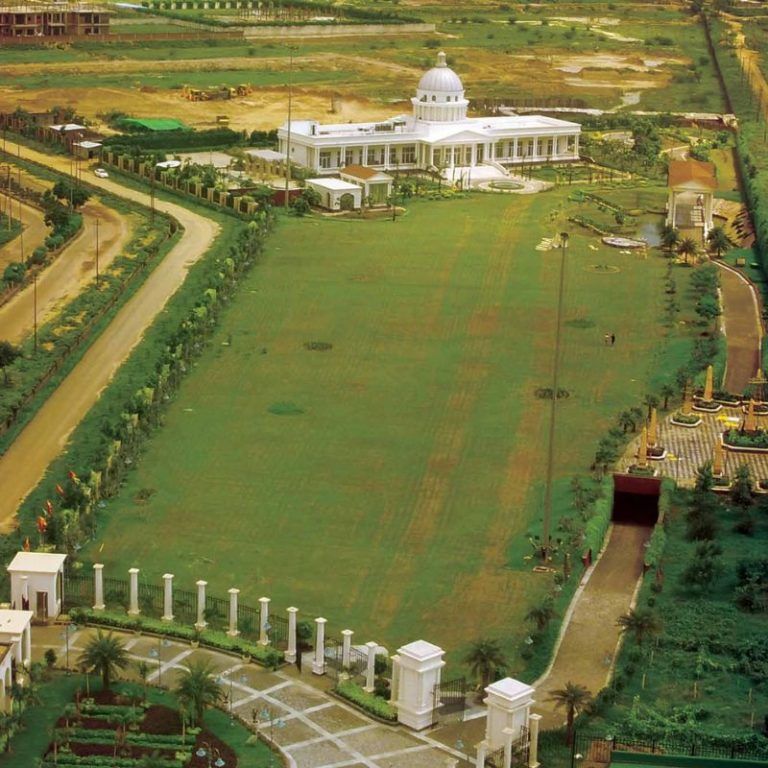 Gaur Mulberry Mansion: A virtual look at the Rocky Randhawa's house