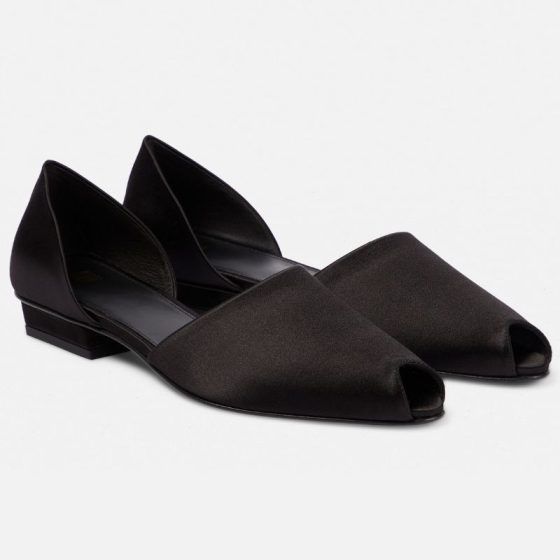Best trendy, high-end and designer flats for women