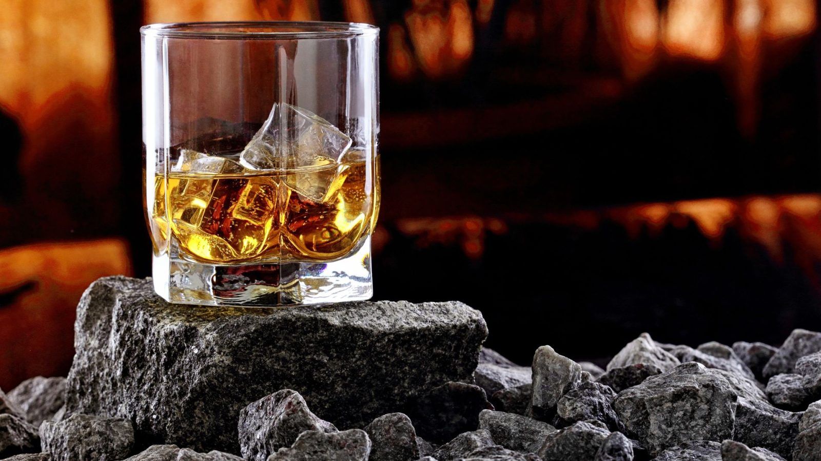 Smoothest Speyside whiskies under INR 8,000 for a 'neat' scotch collection