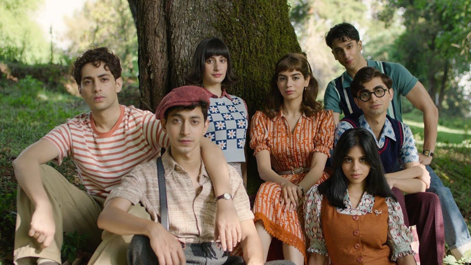 Recreate The Iconic looks from The Archies movie with these retro outfits