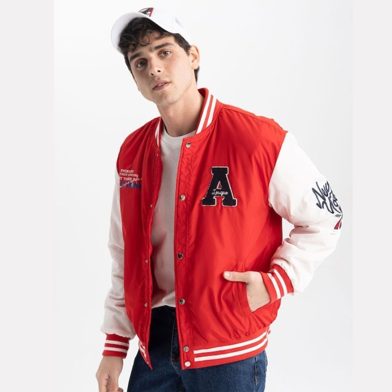 Recreate The Iconic looks from The Archies movie with these retro outfits
