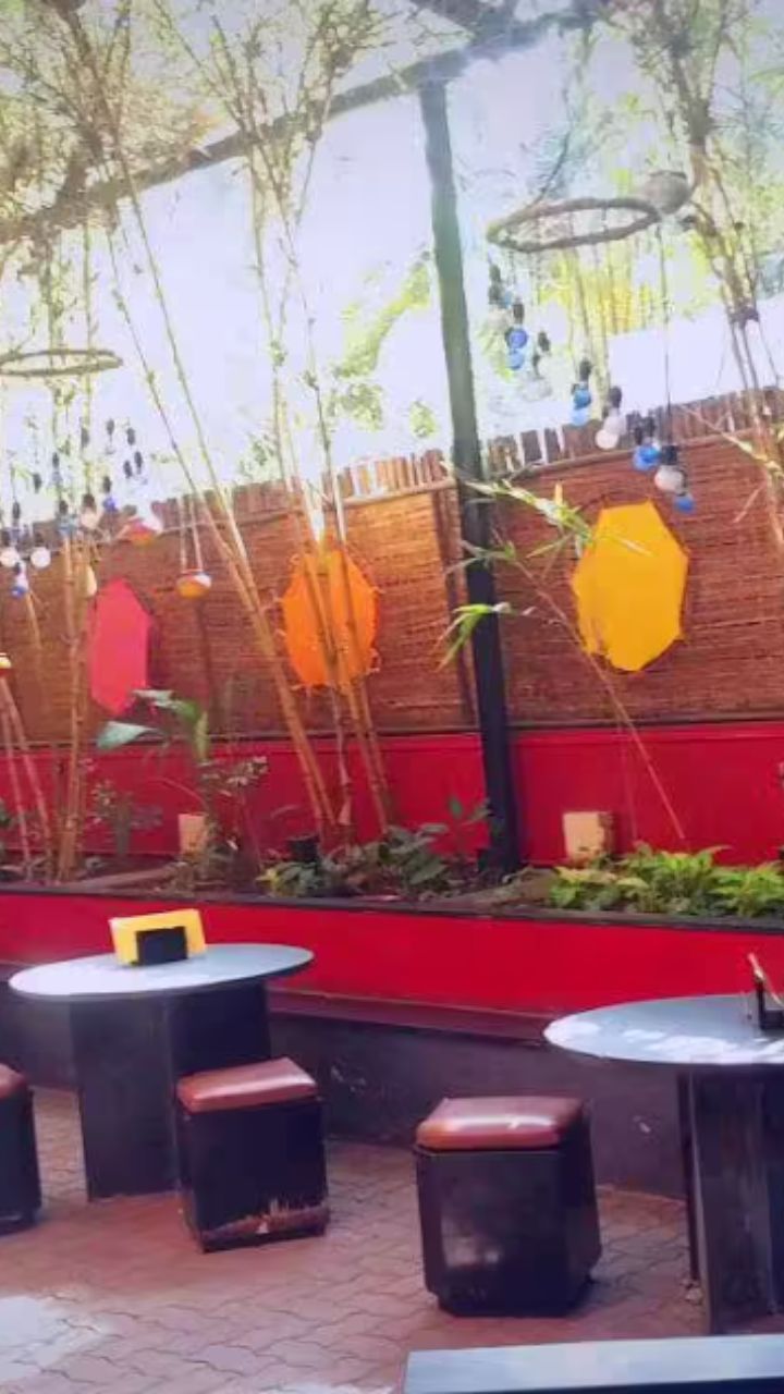 Prithvi Cafe Juhu: Try Irish coffee, cheese paratha etc. at this Mumbai ...