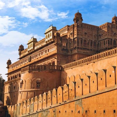 Your guide to the best travel destinations from Delhi & Mumbai | LSA India