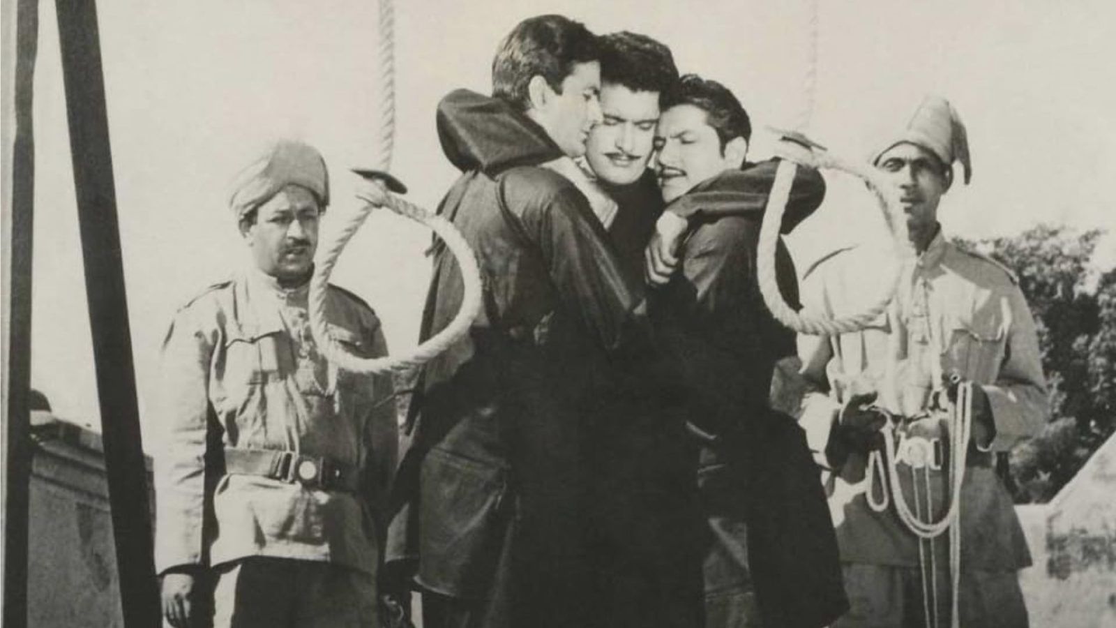 Movies to watch on Republic Day on Netflix, Prime Video, Hotsar, & more