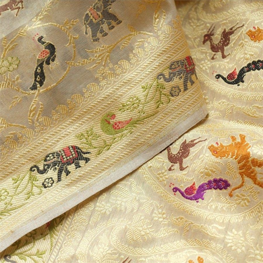 A textile exhibition in Mumbai focused on Banarasi handlooms