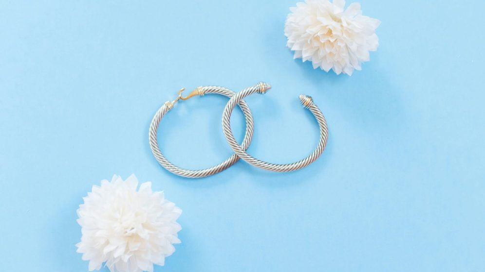 Celebrate the love this Valentine's Day with these Couple Bracelets