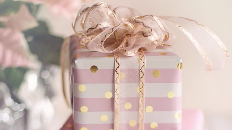 Lucky and unlucky colours for Pisces | Lifestyle Asia India