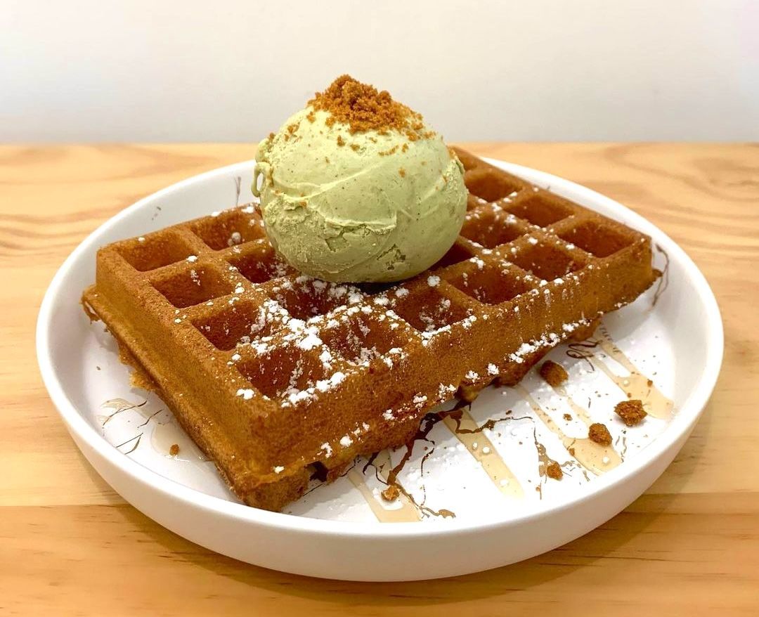 5 best places to eat food along the Eastern Corridor