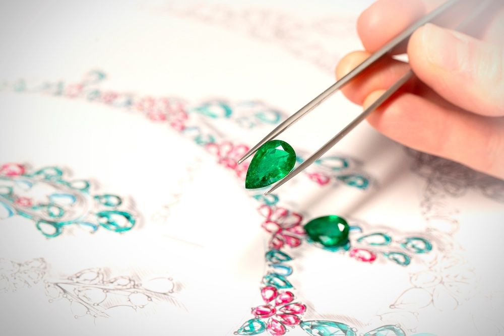 Julia Roberts x Chopard, a collection of emerald jewellery inspired by ...