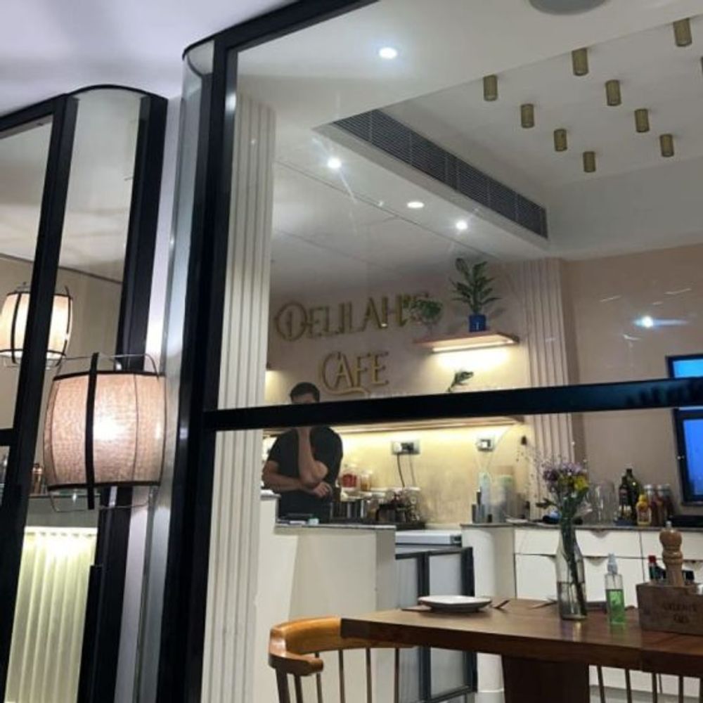 Best cafe in Karkardooma, Delhi: Meltado, Cafe Wink and more