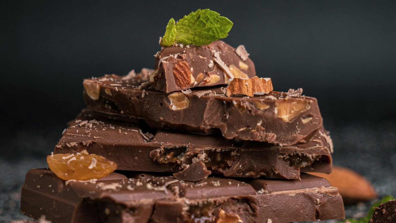 Health benefits of chocolate: From being a mood booster to skin protector