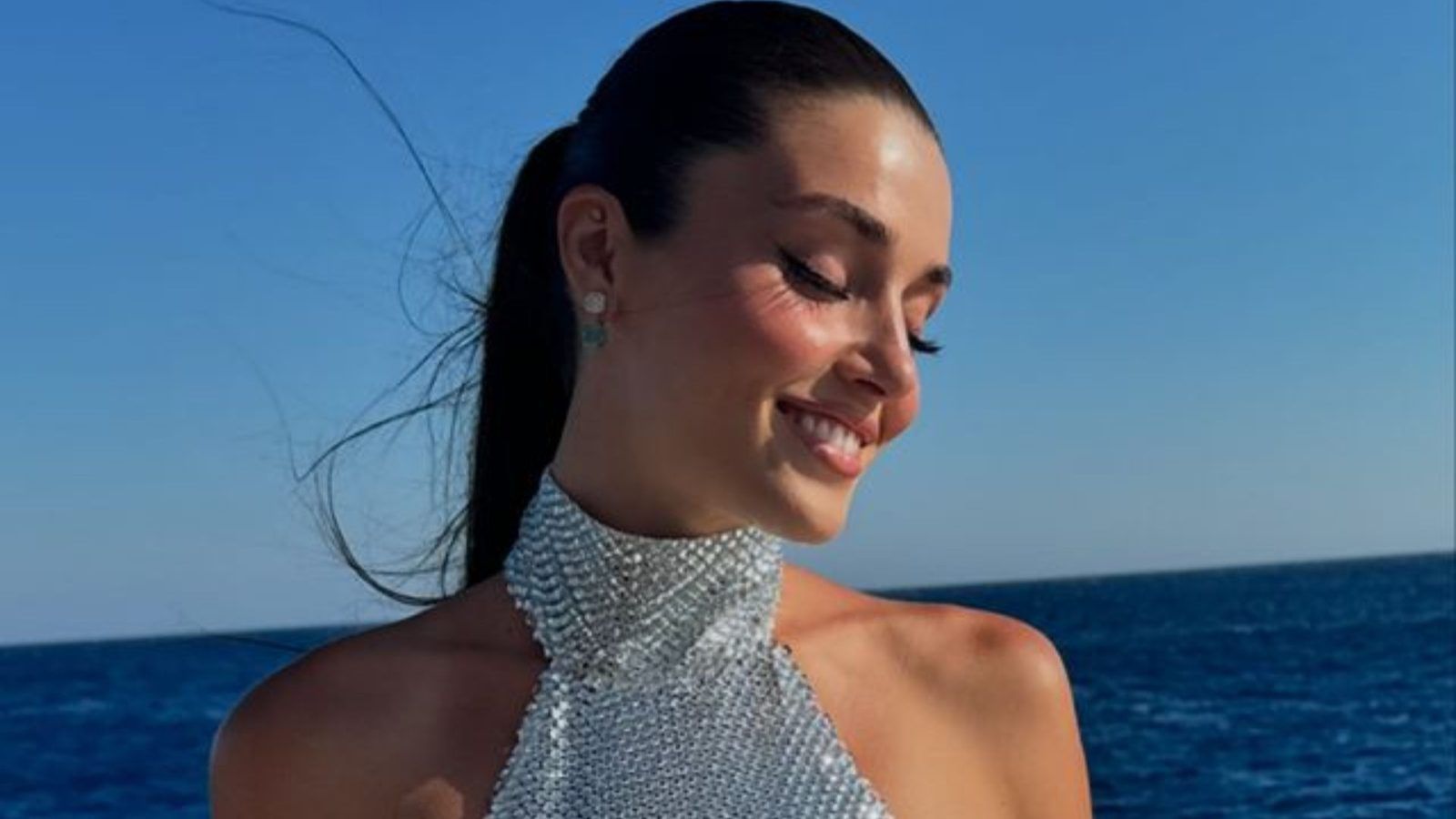 Hande Erçel dramas: Best Turkish Pieces of her to watch
