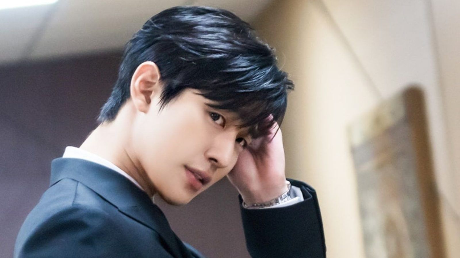 Most boyfriend-material characters played by K-drama star Ahn Hyo Seop