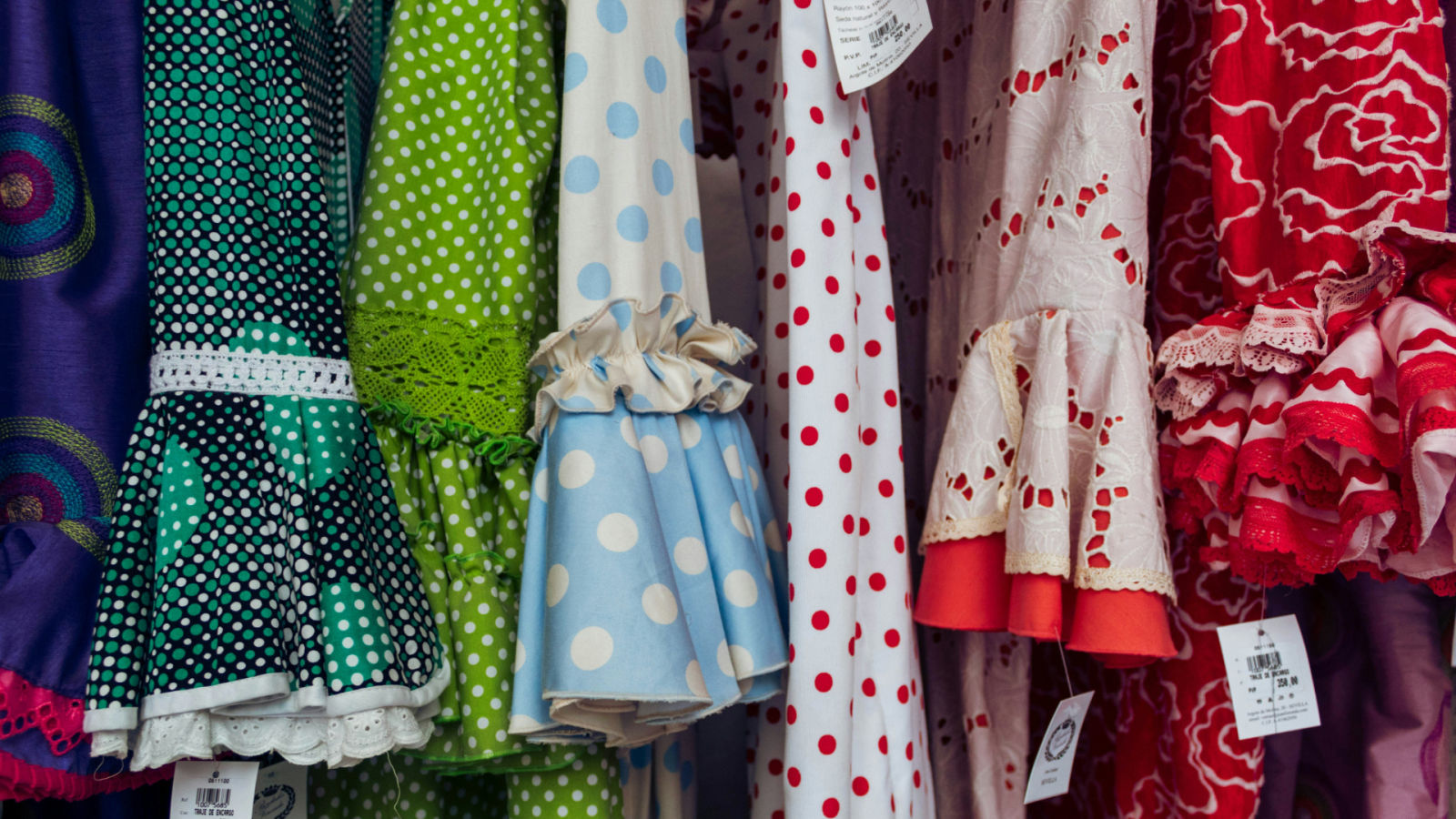 Must-have linen clothing for women for a stylish and comfortable summer