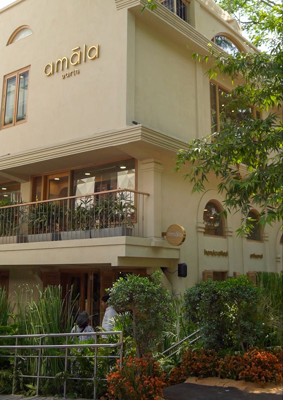 Gunjan Poddar takes sustainability to new shores with Amala Earth