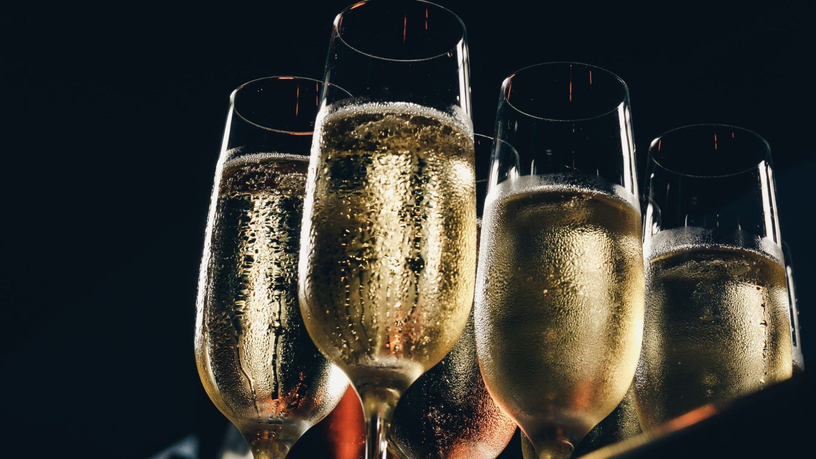 Prosecco versus Champagne: How to tell the sparkling wines apart & more