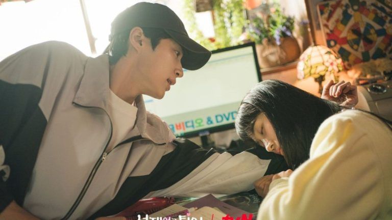 Lovely Runner schedule: Final episodes 15 & 16 out now on Rakuten Viki