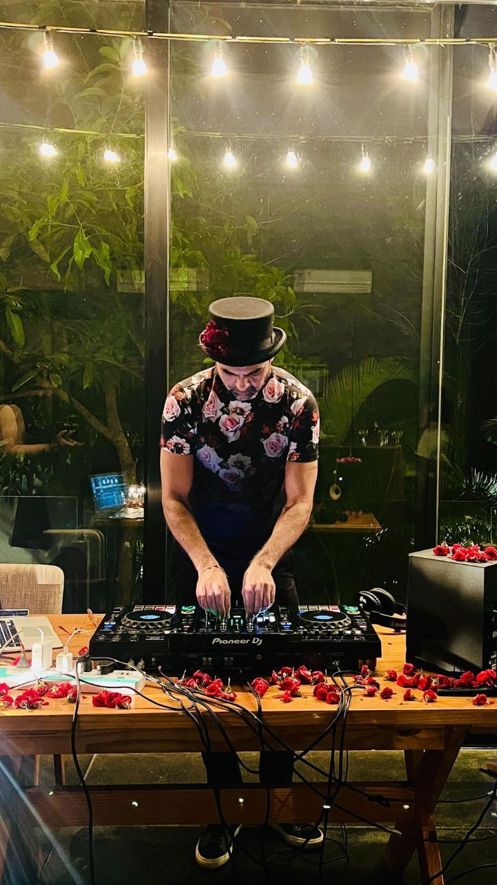 Bollywood actors who are also DJs