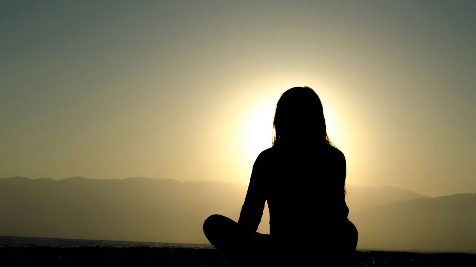 Mindfulness practices to bring calmness into your daily life