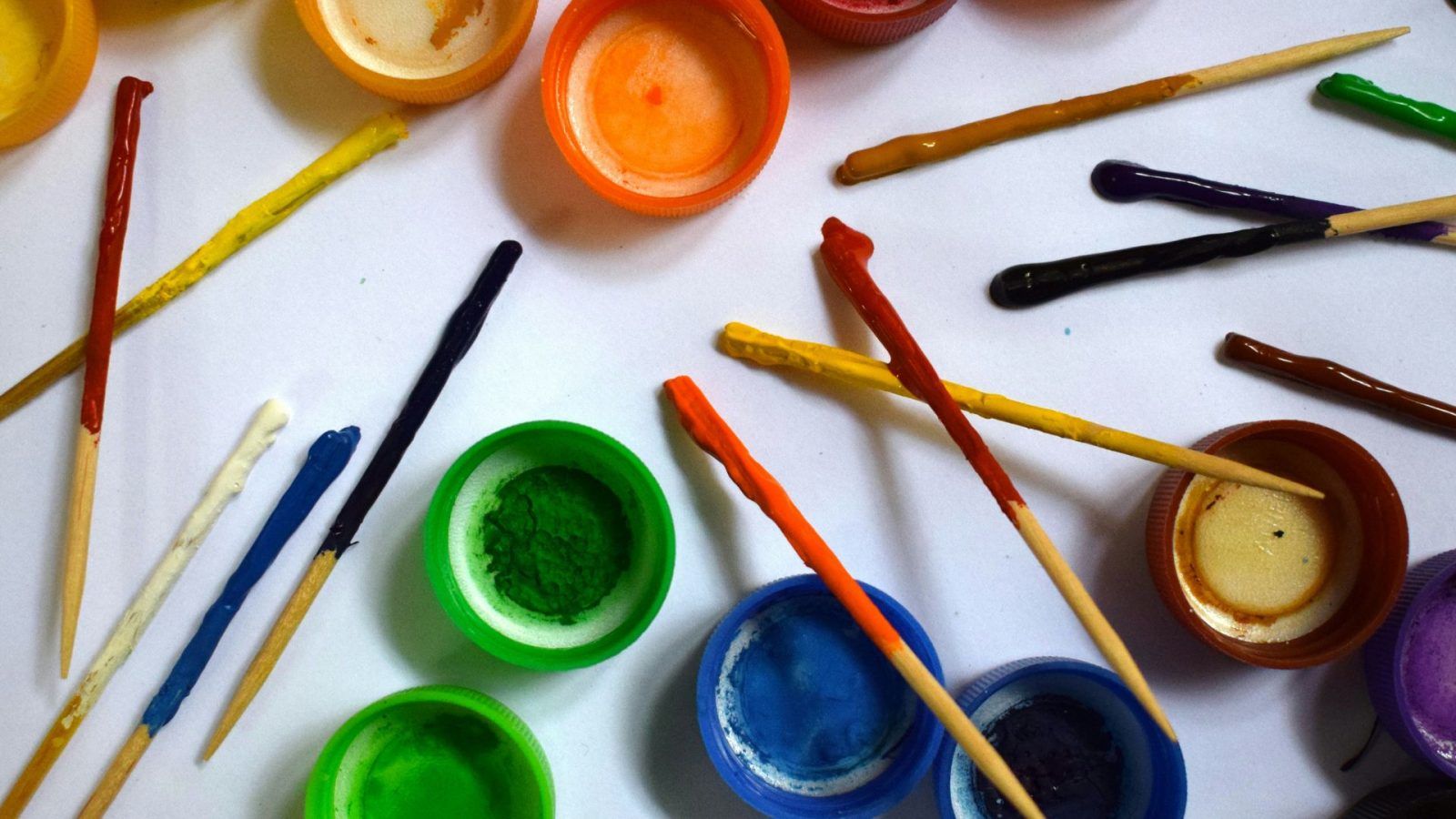 Lucky colour for Monday: Hues to beat the blues