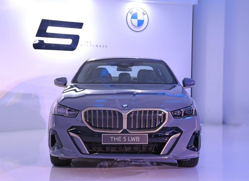 On the Road with LSA: First impressions of the BMW 5 Series LWB