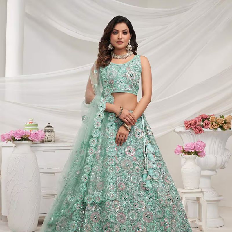 Anjali Merchant outfits: The ultimate style icon for bridesmaids