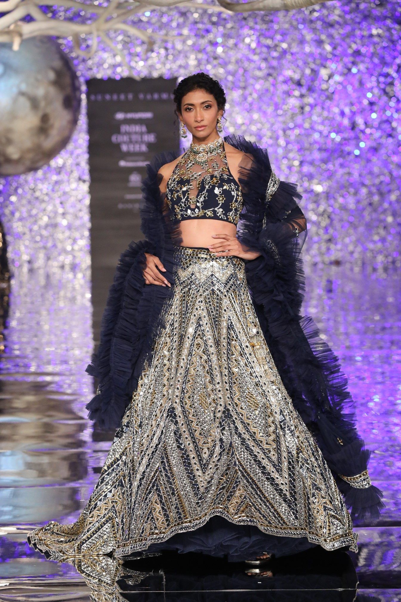 Suneet Varma showcases "Nazm" at the FDCI India Couture Week 2024