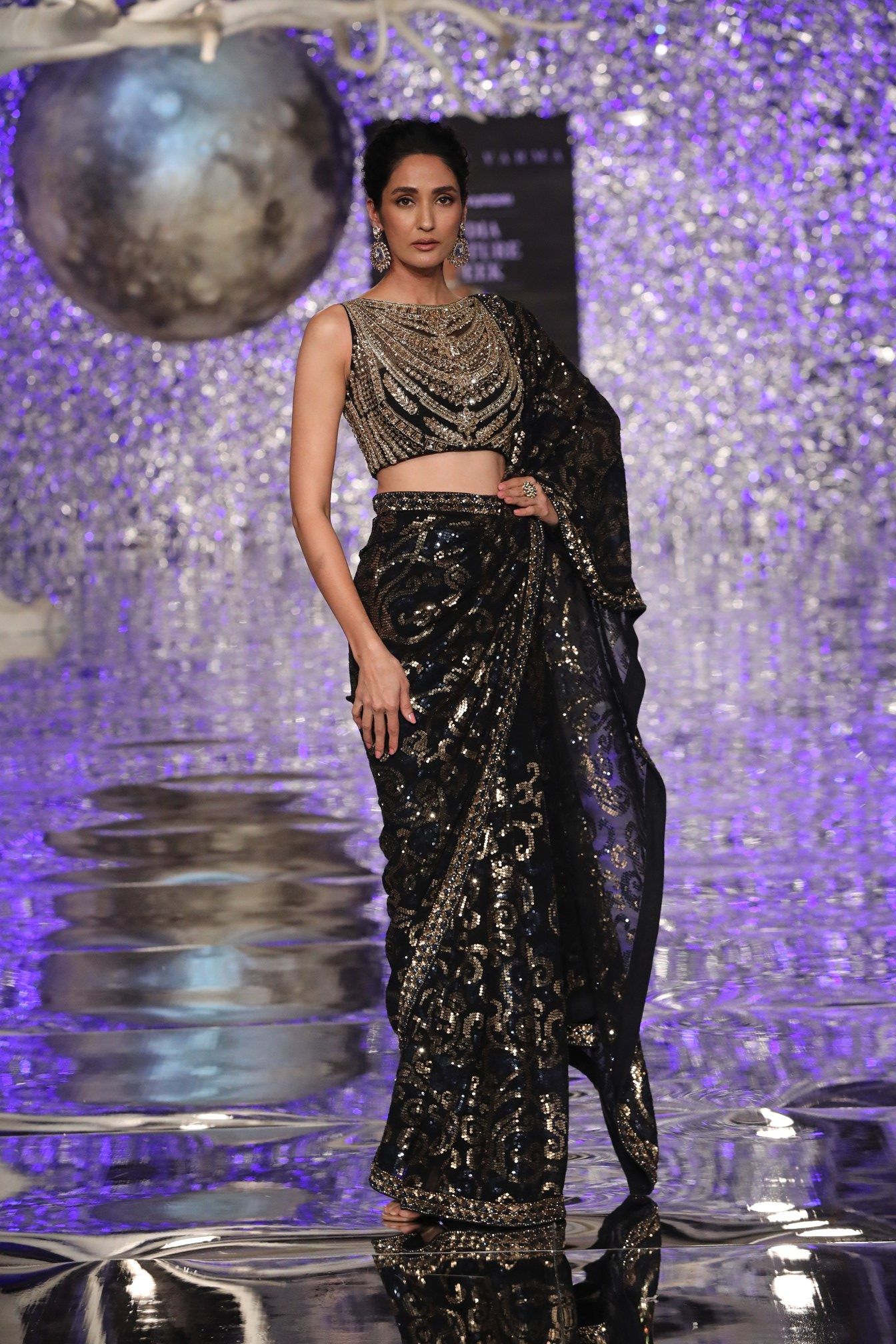 Suneet Varma showcases "Nazm" at the FDCI India Couture Week 2024