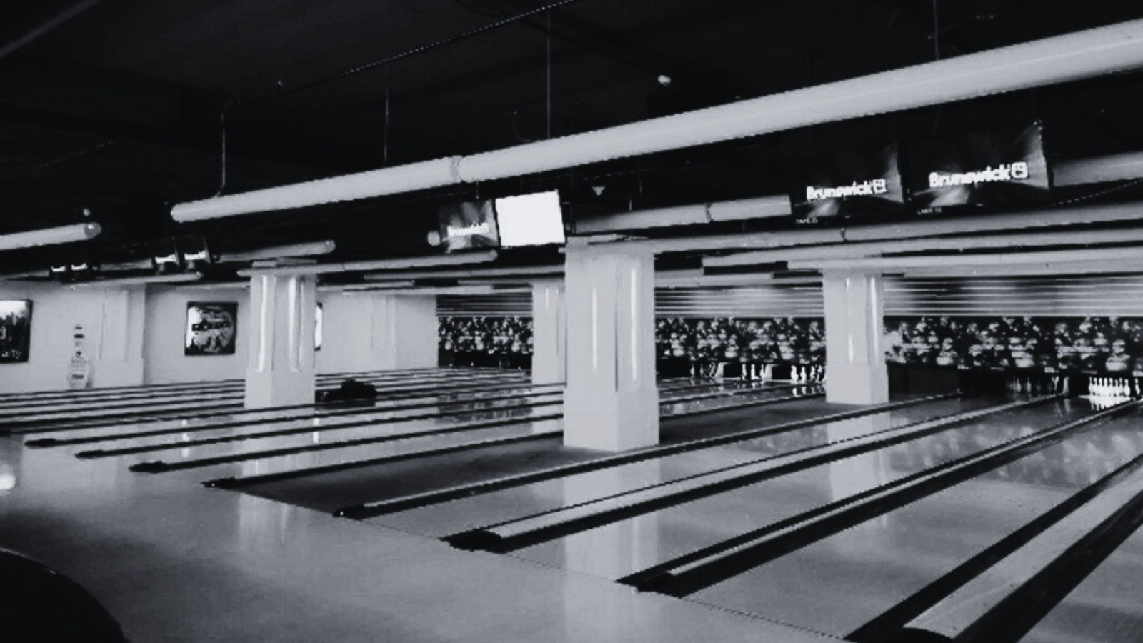 Game On: Amoeba Bowling & Sports Bar is back and better